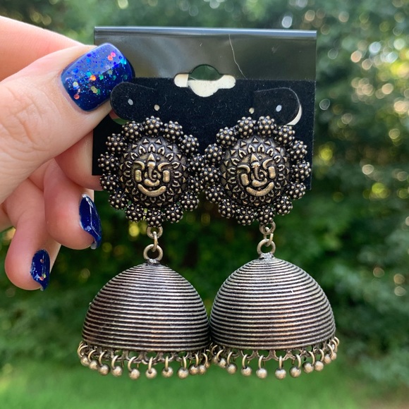 Jewelry | Nwt Large Bell Shape Dome Fringe Shaker Earrings | Poshmark